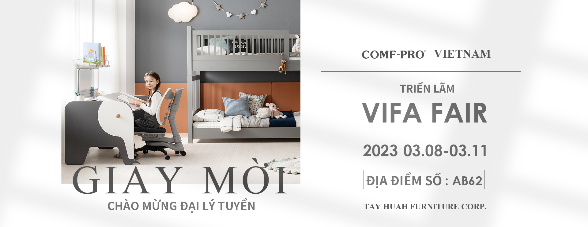 Kid's Ergonomic Height Adjustable Desk and Chairs - COMF-PRO Smart Seating